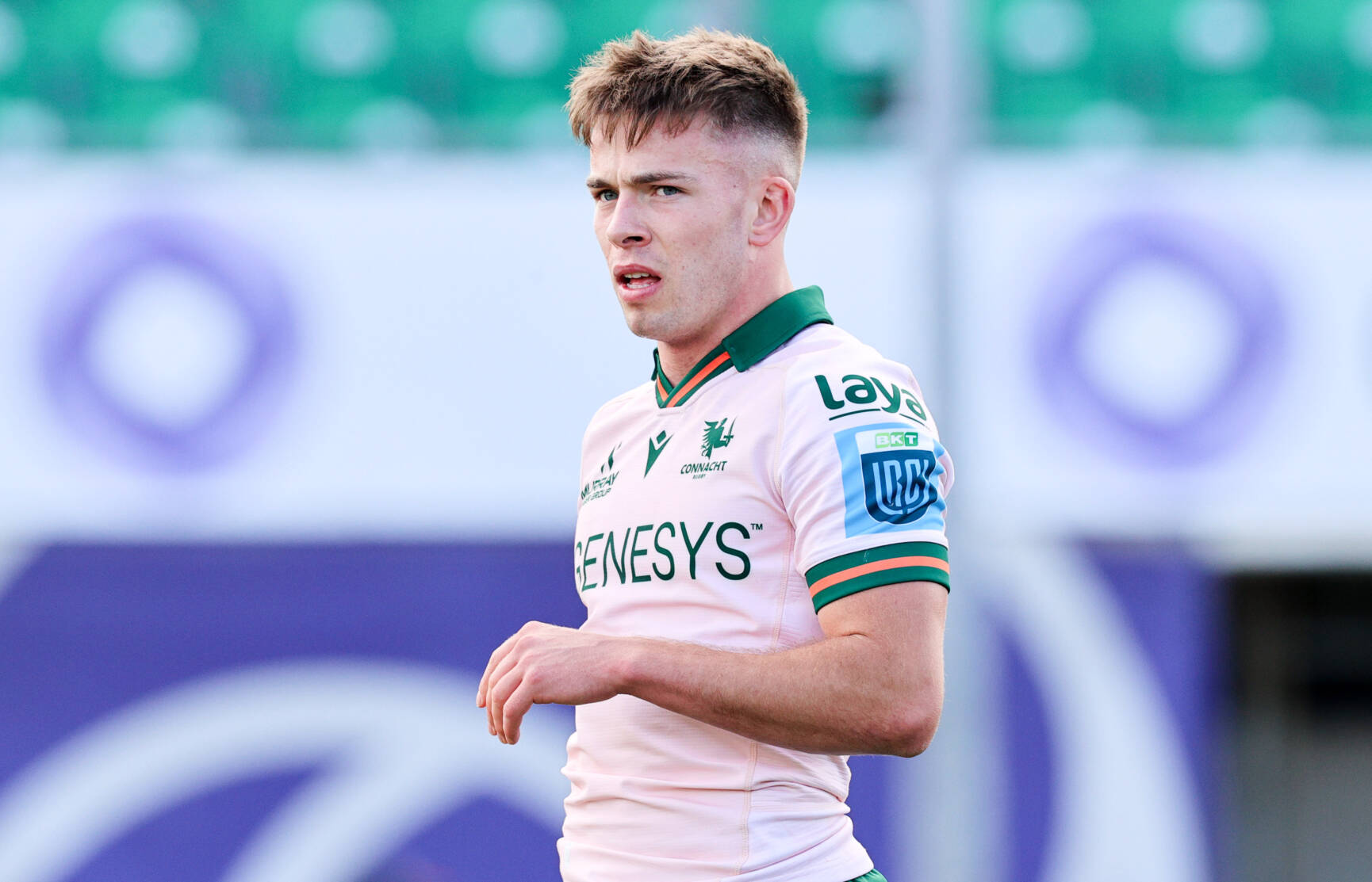 Irish Rugby | Scrum Half Devine Signs First Professional Contract With ...