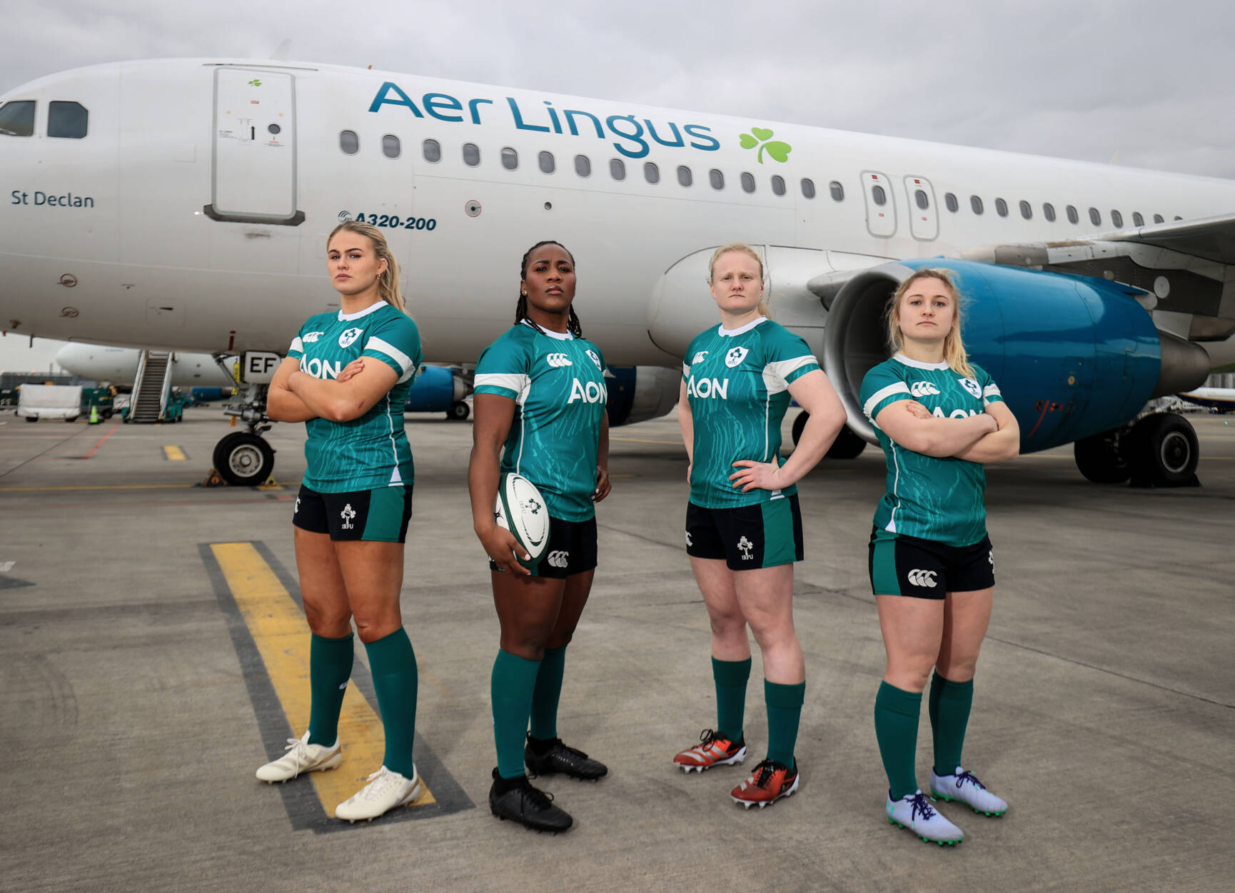 Irish Rugby | Aer Lingus Brings #HomeAdvantage To Ireland Team Ahead Of ...