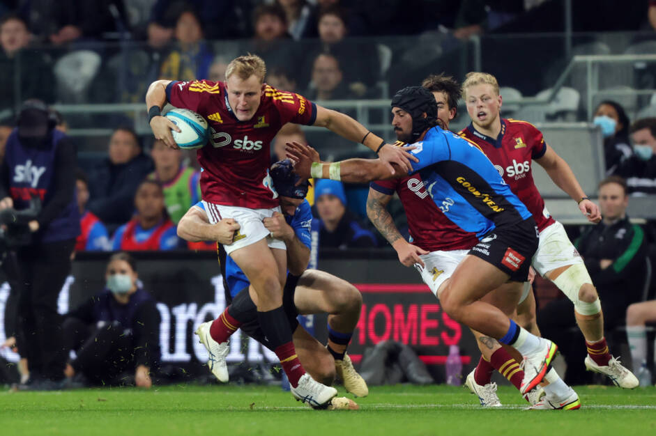 Irish Rugby | Connacht Sign Versatile Highlanders Back Gilbert