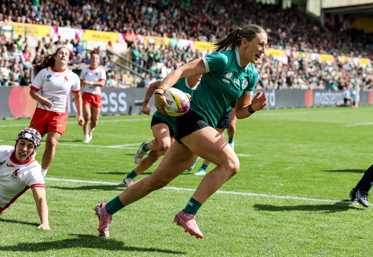 Irish Rugby | Anna McGann