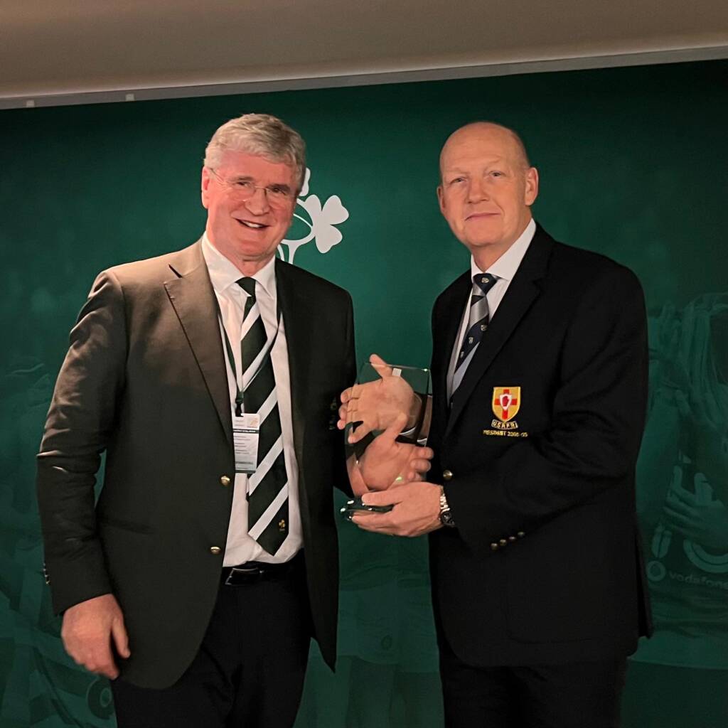 Irish Rugby | Paul Eakin Receives IRFU Referee Volunteer Of The Year Award